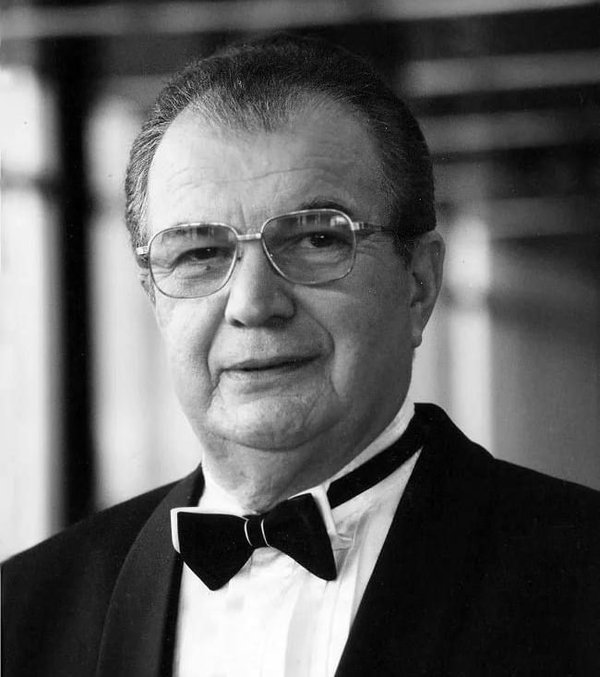 Иллюзионист Эмиль Кио умер в возрасте 87 лет - ЭХО